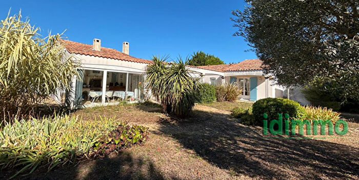 Maison 7 pièces à vendre à Clavette