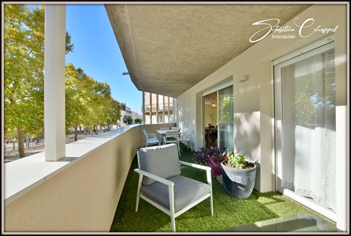 Appartement à vendre - Béziers, Champ de Mars - 3 pièces - 2 chambres