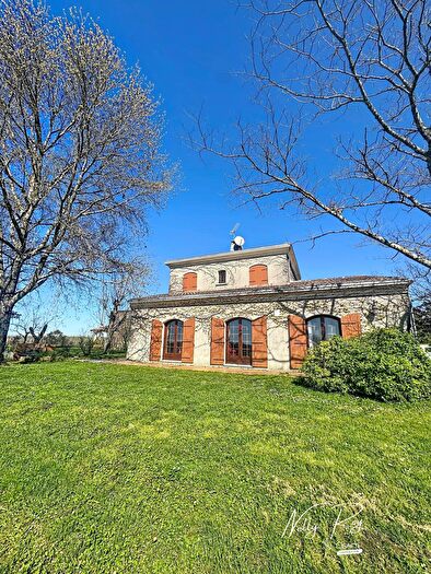 Maison à vendre - Saint-Laurent-Médoc - 9 pièces - 6 chambres