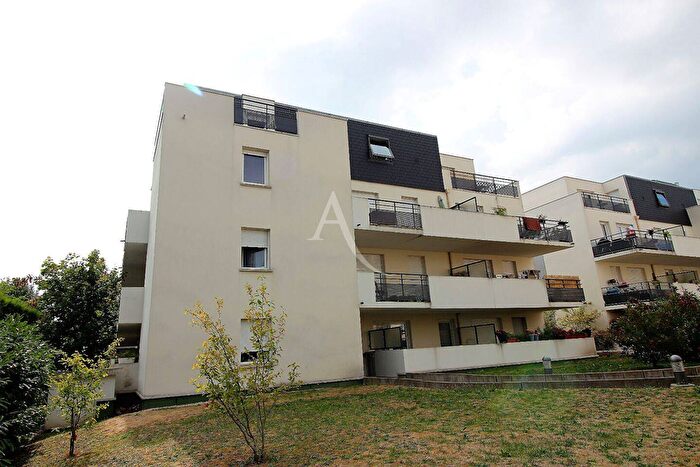 Appartement 1 pièce à Le Village, Carrières-sous-Poissy, à louer