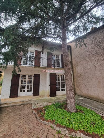 Maison 5 pièces à vendre à Saint-Eutrope-de-Born