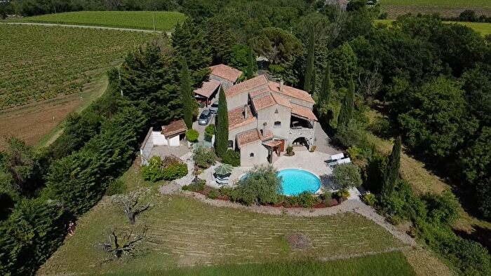 Alba-la-Romaine : Maison 16 pièces à vendre