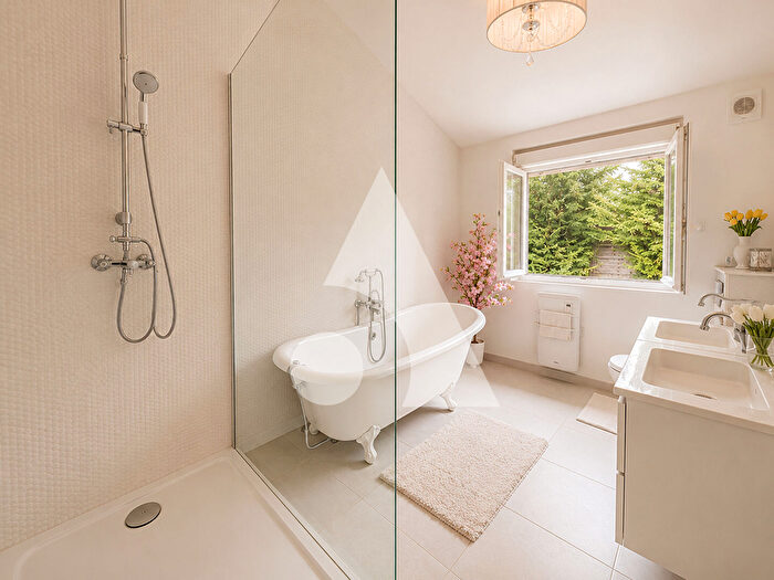 La Frette-sur-Seine : Maison 6 pièces à vendre