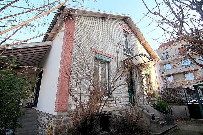 Maison à vendre - Colombes, Centre-ville - 6 pièces - 4 chambres