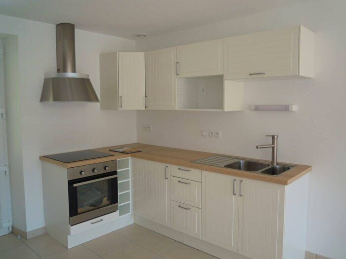 Maison à louer - Foch, Le Creusot - 3 pièces - 2 chambres