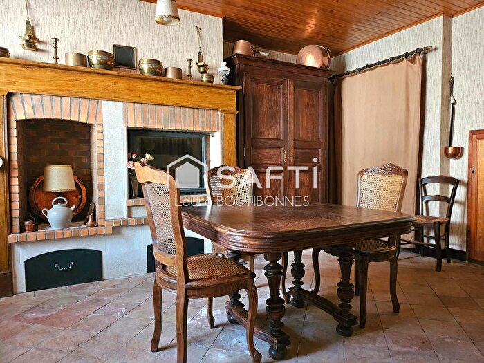 Maison à vendre - Saint-Sulpice-la-Pointe - 6 pièces - 5 chambres