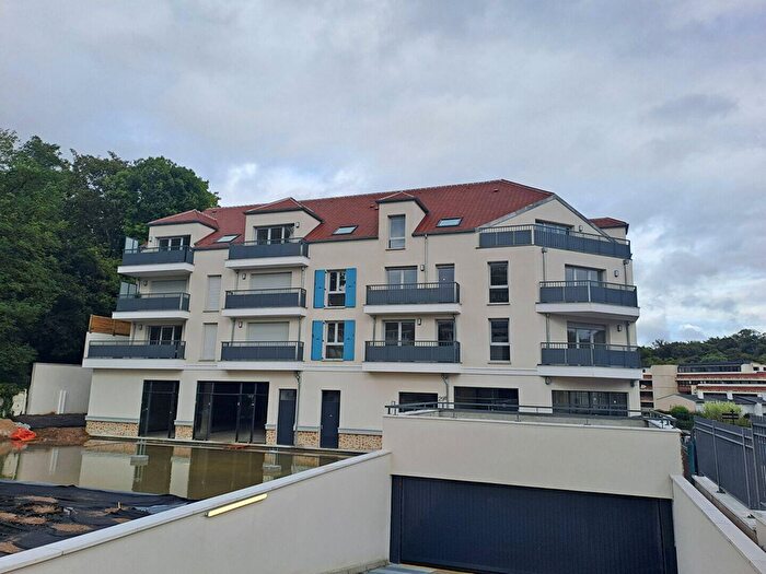 Appartement à louer - Nord, Avon - 3 pièces - 2 chambres