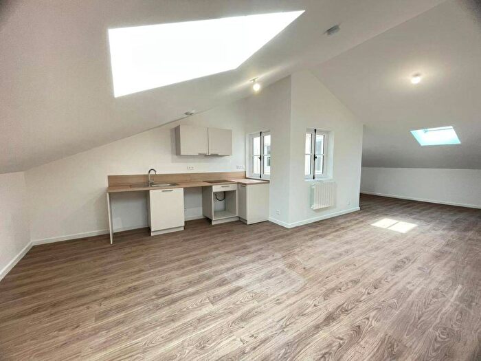 Appartement à louer - Hôtel de Ville, Marseille ème arrondissement - 3 pièces - 2 chambres