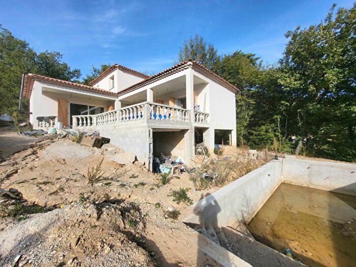 Maison à vendre - Tourrette-Levens - 5 pièces - 4 chambres