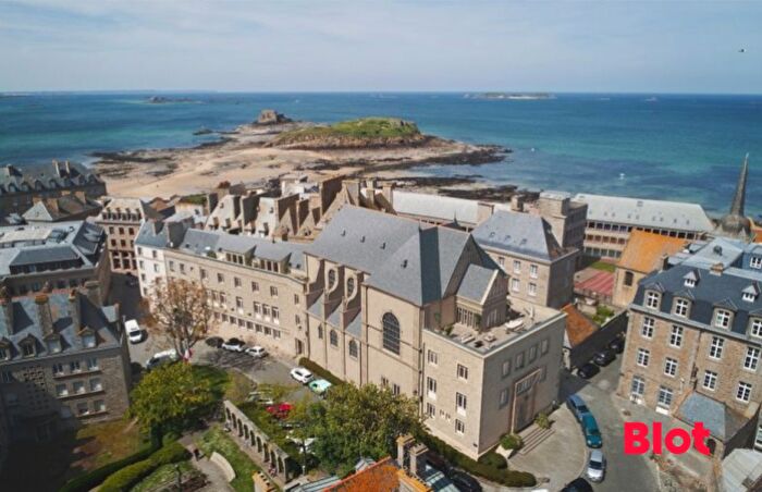 Appartement à vendre - Saint-Malo, La Gare, Marville - 1 pièce