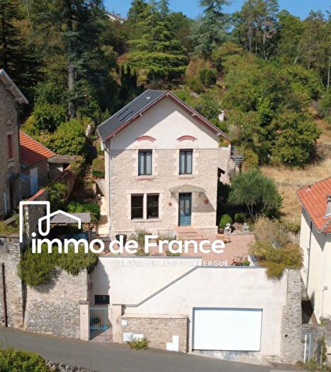 Villefranche-de-Rouergue : Maison 7 pièces à vendre