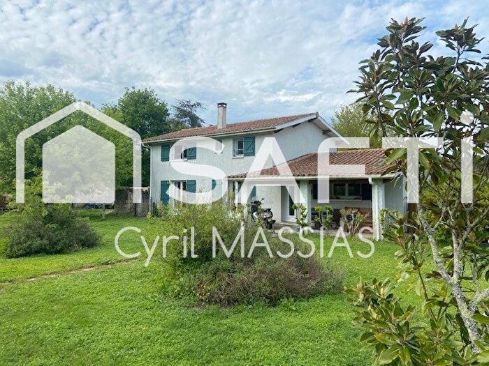 Maison 5 pièces à Lesparre-Médoc, à vendre