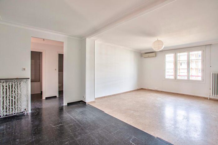 Appartement 4 pièces à louer à Grenoble, La Capuche, Grands Boulevards