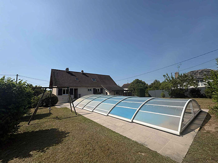 Maison à vendre - Villemandeur - 7 pièces - 4 chambres