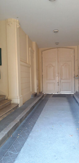 Appartement 4 pièces à Bourges, Centre-ville, Charlet, Lahitolle, Pignoux, Sembat, à vendre