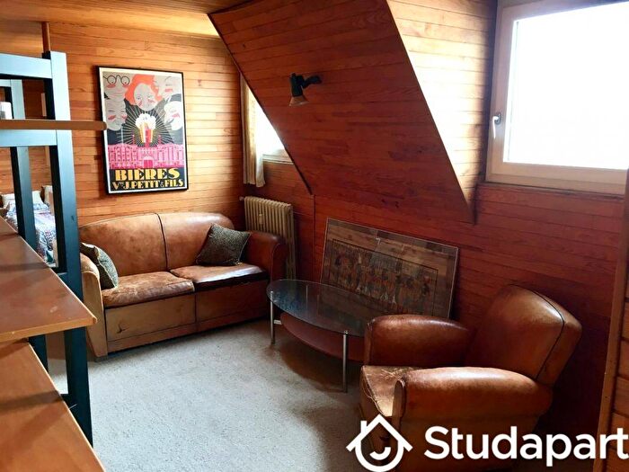 Appartement à louer - Centre Ville, Amiens - 2 pièces