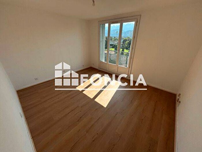 Allies-Clos d'Or, Grenoble : Appartement 3 pièces à louer