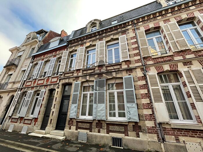 Maison à vendre - Saint-Quentin, Europe, Rémicourt - 7 pièces - 5 chambres