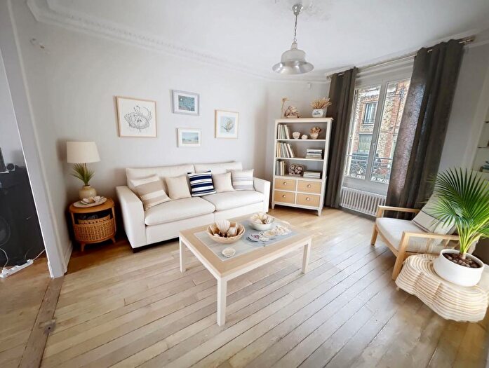 Maison à vendre - Hardricourt - 5 pièces - 4 chambres