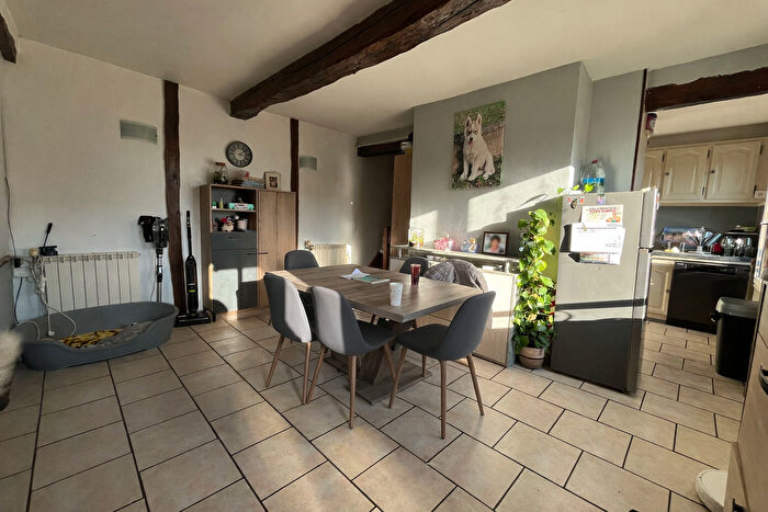 Maison à vendre - Chaumont-en-Vexin - 5 pièces - 3 chambres