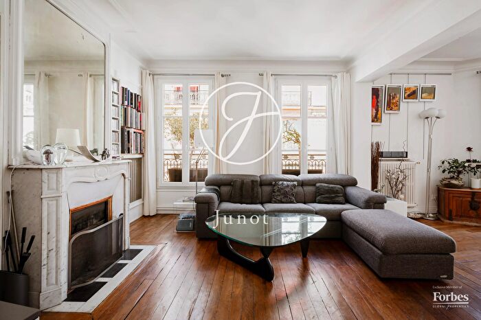 Paris 17ème, Courcelles, Wagram - Appartement 5 pièces à vendre