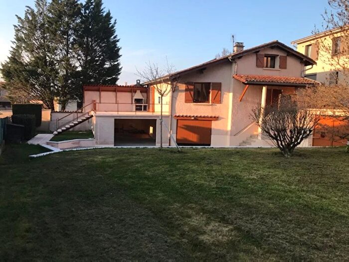Maison 4 pièces à La Tour-de-Salvagny, à louer