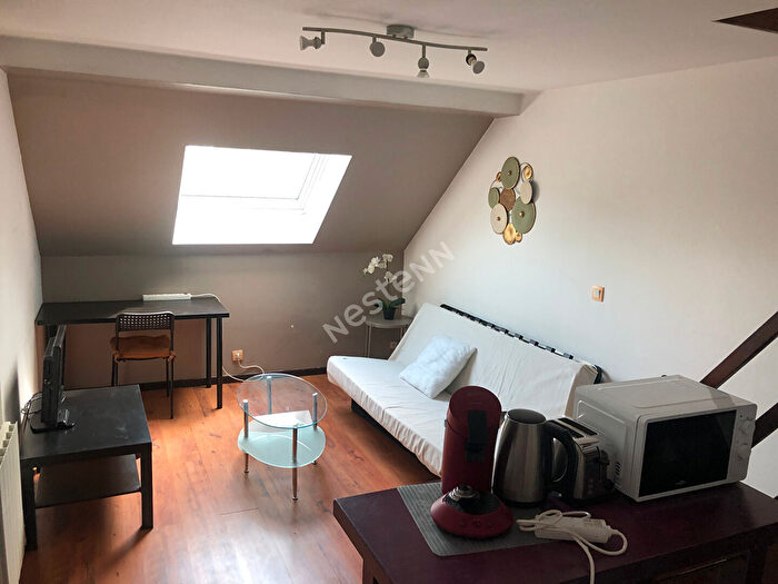 Appartement à louer - Reims, Courlancy, Porte de Paris, Bois dAmour - 2 pièces - 1 chambre