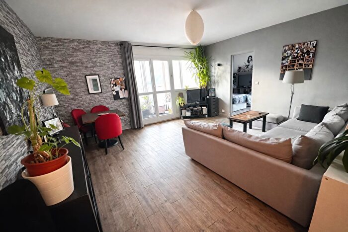 Appartement à vendre - Meaux, Beauval Colbert - 3 pièces - 2 chambres