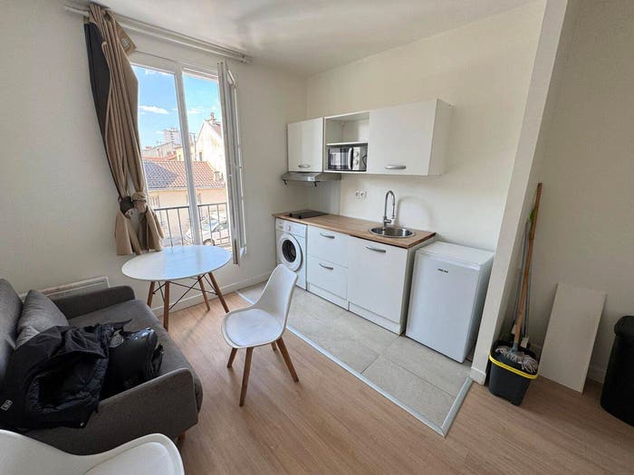 Cité Pierre et Marie Curie, Ivry-sur-Seine : Appartement 2 pièces à louer