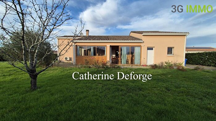 Maison à vendre - Montendre - 7 pièces - 4 chambres