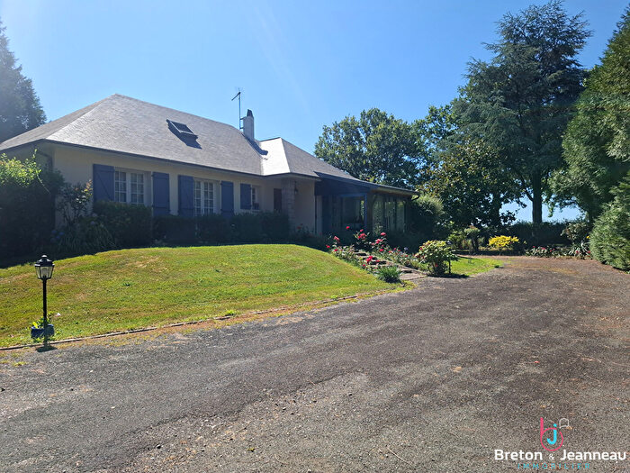 Maison 7 pièces à vendre à Aron