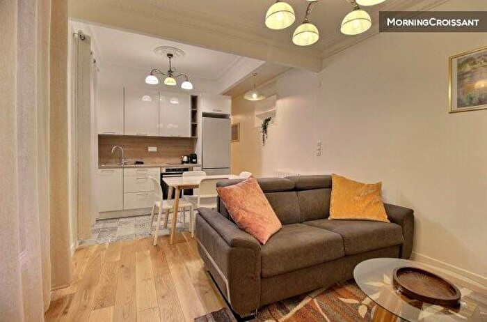 Dupleix-Motte Picquet, Paris 15ème arrondissement : Appartement 1 pièce à louer