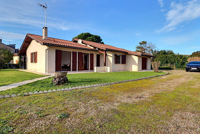 Maison à vendre - Saint-André-de-Cubzac - 5 pièces - 3 chambres