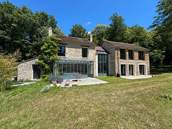 Grosrouvre : Maison 7 pièces à vendre