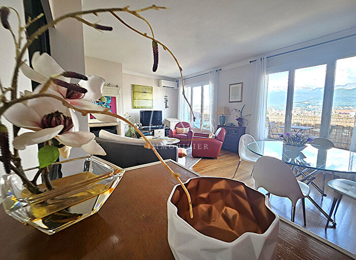 Appartement à vendre - Annecy, Romains - 4 pièces - 2 chambres