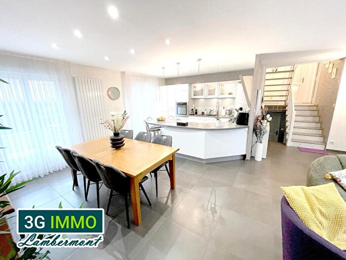 Maison à vendre - Saulnes - 6 pièces - 4 chambres