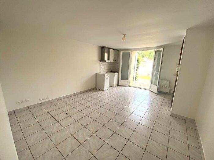 Appartement 2 pièces à Mouroux, à louer