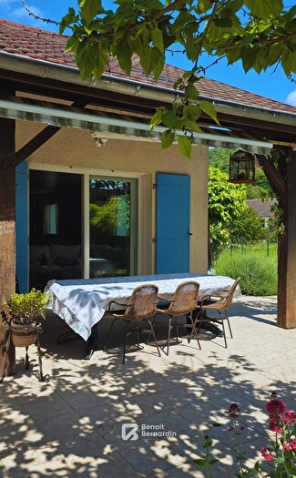 Avanne-Aveney - Maison 5 pièces à vendre