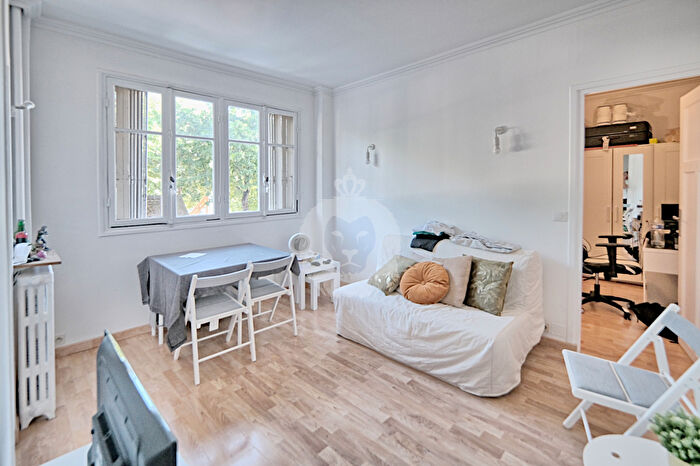 Appartement à vendre - Saint-Maur-des-Fossés, Les Mûriers - 2 pièces - 1 chambre