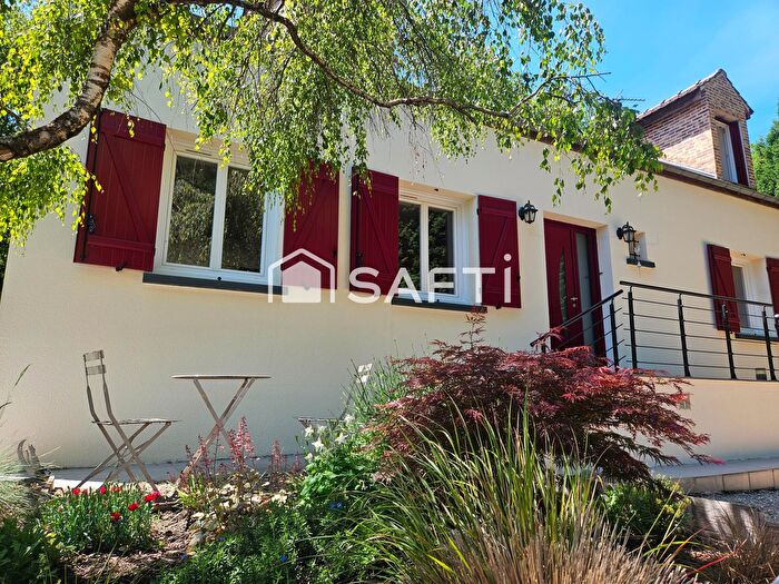 Bagneaux-sur-Loing : Maison 8 pièces à vendre