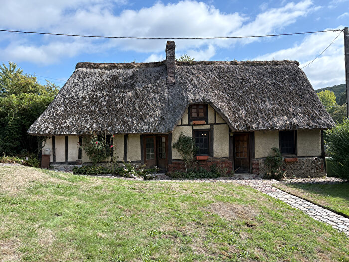 Maison 5 pièces à Saint-Cyr-la-Campagne, à vendre