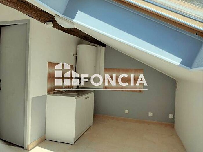 Appartement à louer - La Côte-Saint-André - 1 pièce