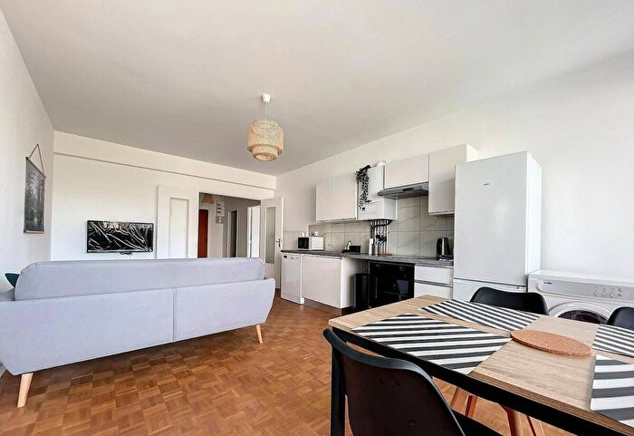 Appartement à louer - Saint Marc, Brest - 5 pièces - 1 chambre