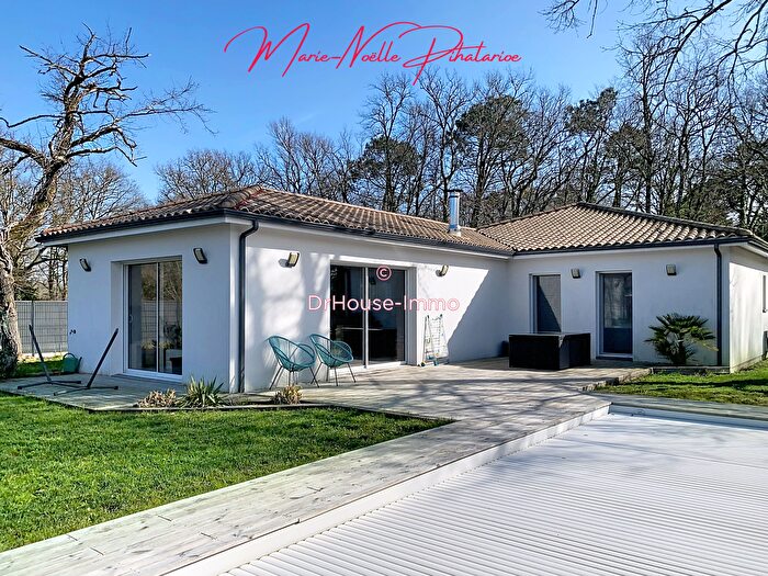 Maison à vendre - Le Taillan-Médoc - 5 pièces - 4 chambres