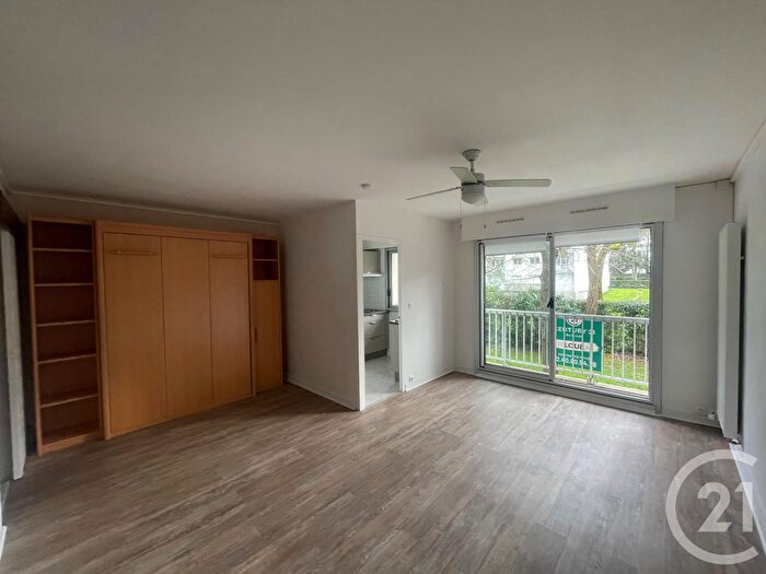 Saint-Sébastien-sur-Loire, Bords de Loire : Appartement 1 pièce à louer