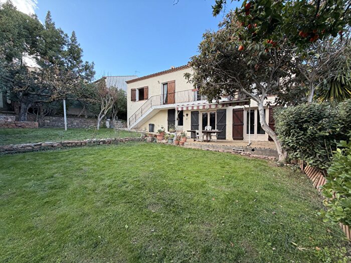 Maison à vendre - Sète, Saint-Clair - 6 pièces - 5 chambres