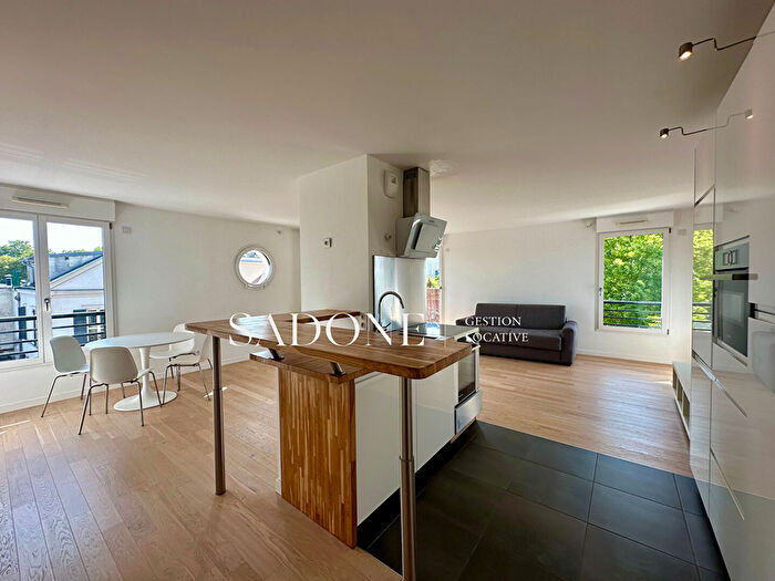 Appartement 2 pièces à louer - Suresnes, Liberté