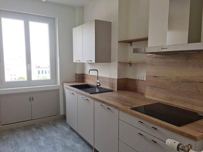 Appartement à louer - Lecoq, Clermont-Ferrand - 3 pièces - 2 chambres