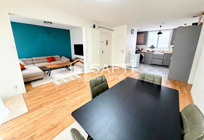 Appartement à vendre - Crépy-en-Valois, Prévert, Vassal - 3 pièces - 2 chambres