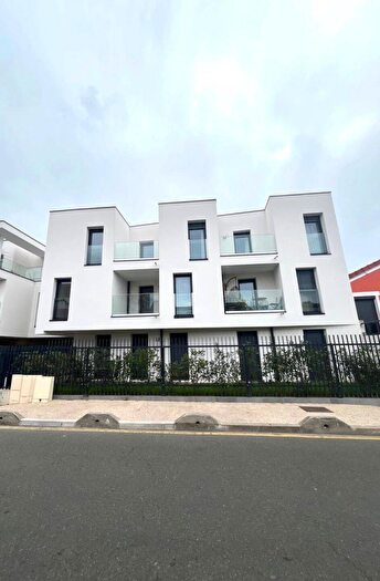 Appartement à louer - Romainville - 2 pièces - 1 chambre